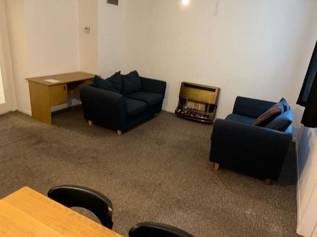 4 bedroom house to rent
