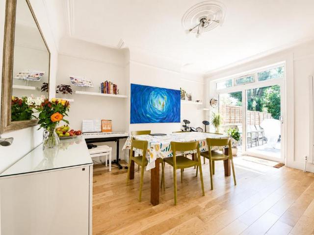4 bedroom house to rent