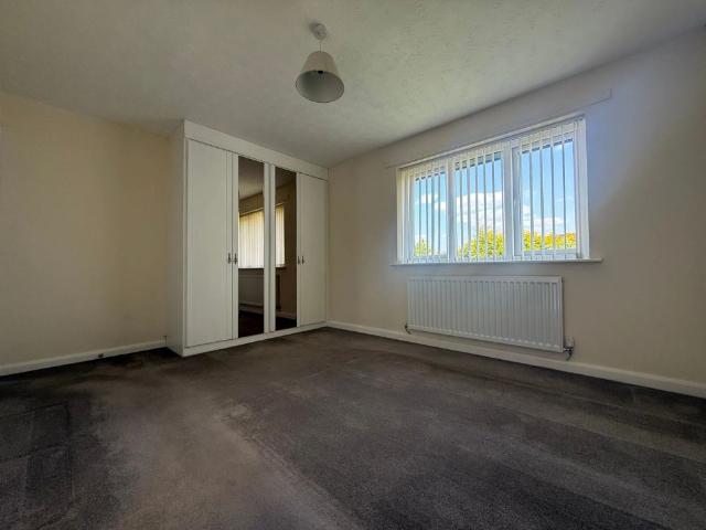 4 bedroom house to rent