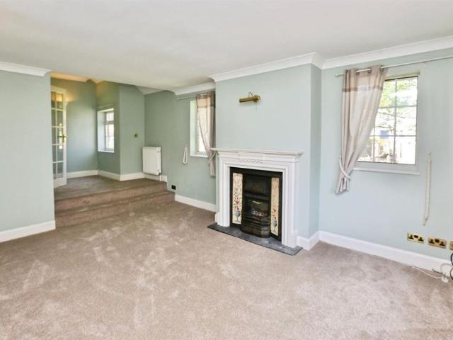 4 bedroom house to rent