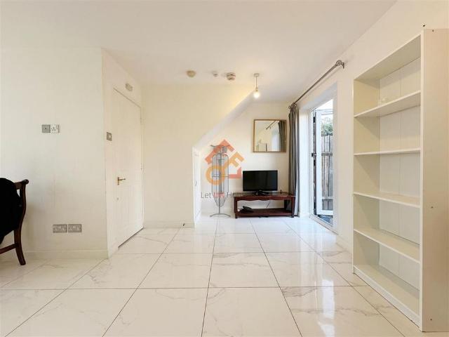 4 bedroom house to rent