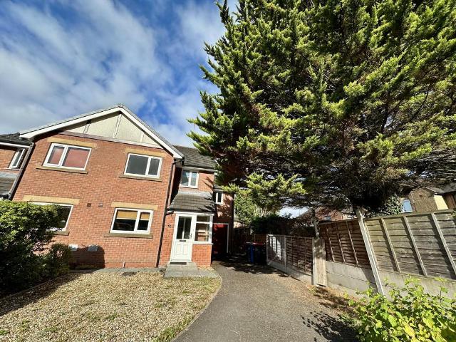 4 bedroom house to rent