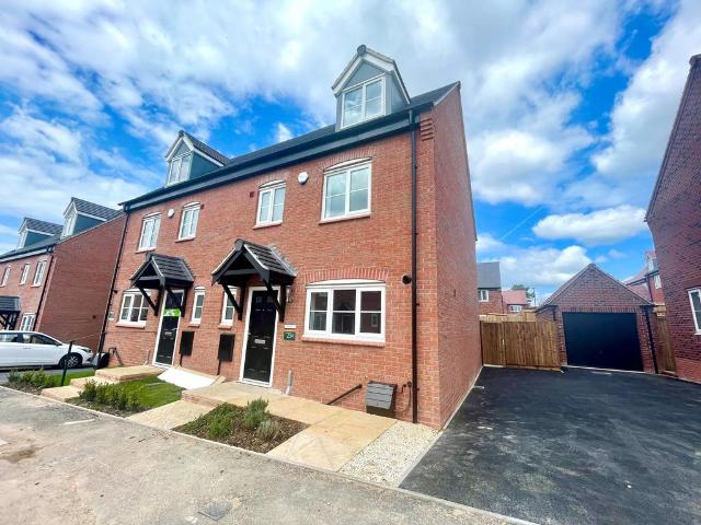 4 bedroom house to rent
