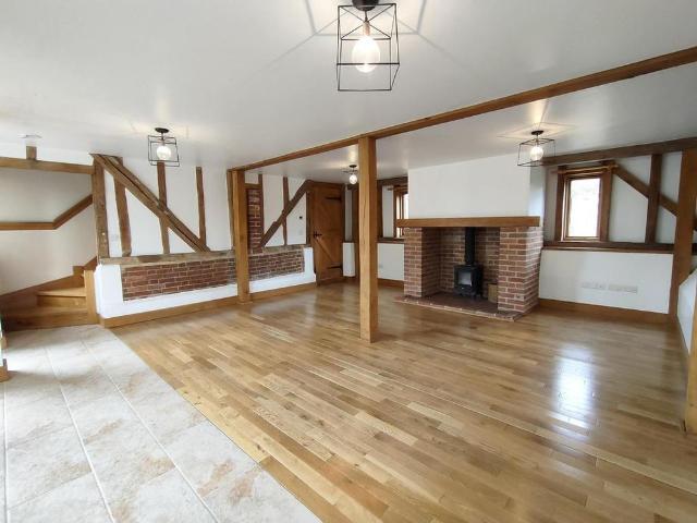 4 bedroom house to rent