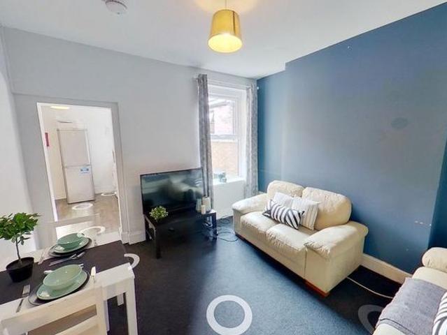 4 bedroom house to rent