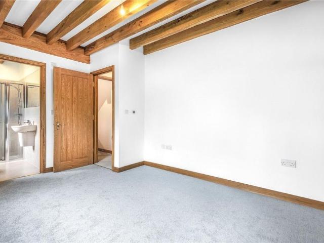 4 bedroom house to rent