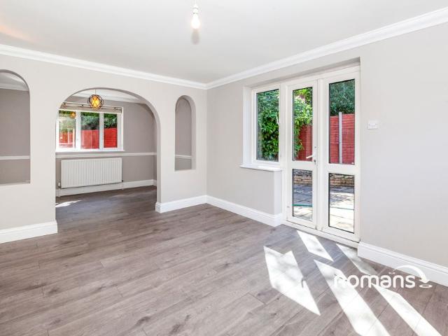 4 bedroom house to rent