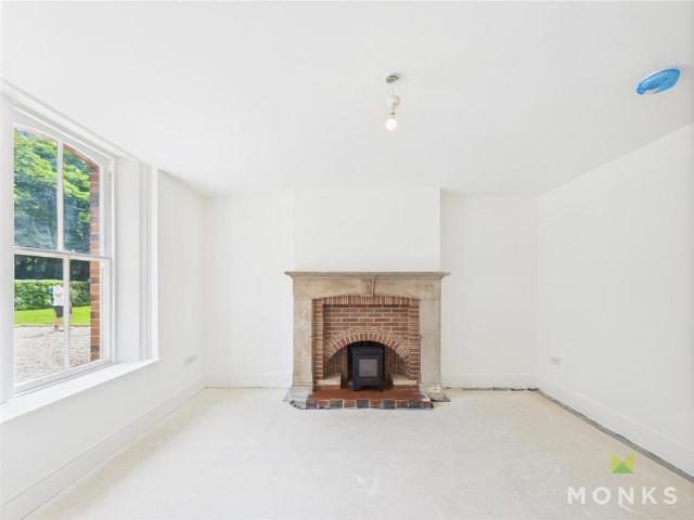 4 bedroom house to rent