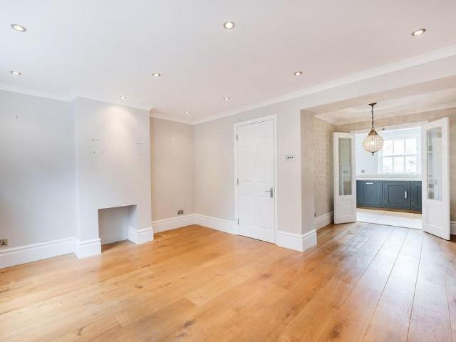 4 bedroom house to rent