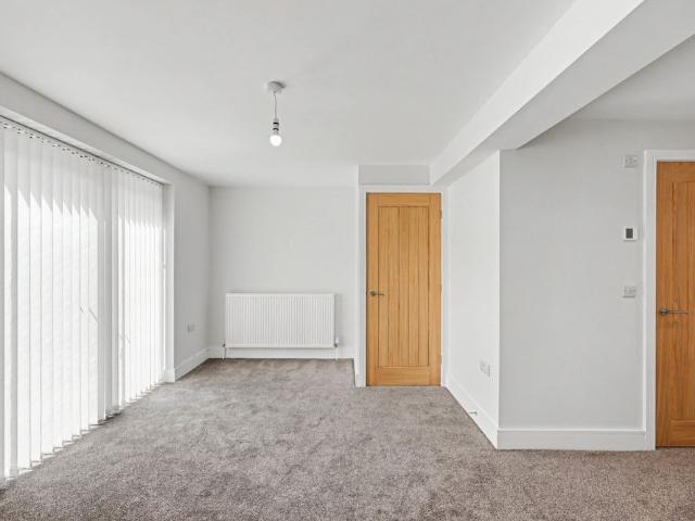 4 bedroom house to rent