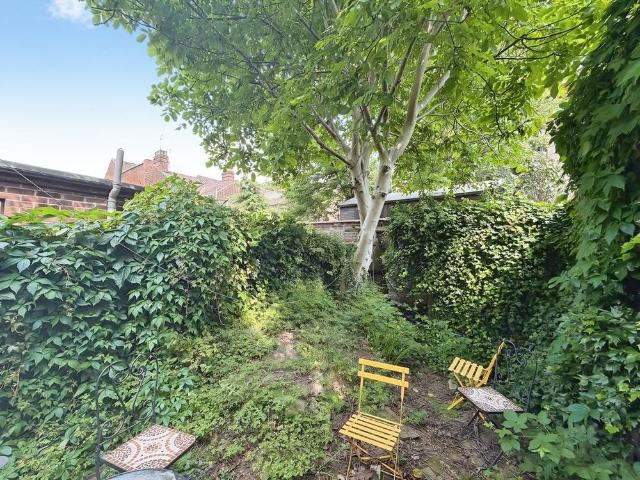 4 bedroom house to rent
