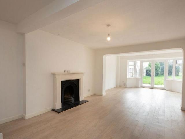 4 bedroom house to rent