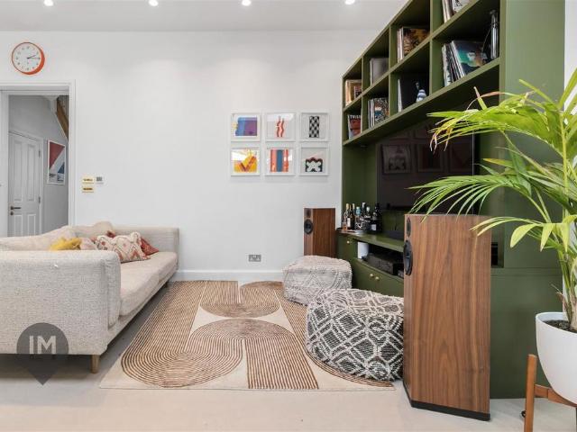 4 bedroom house to rent