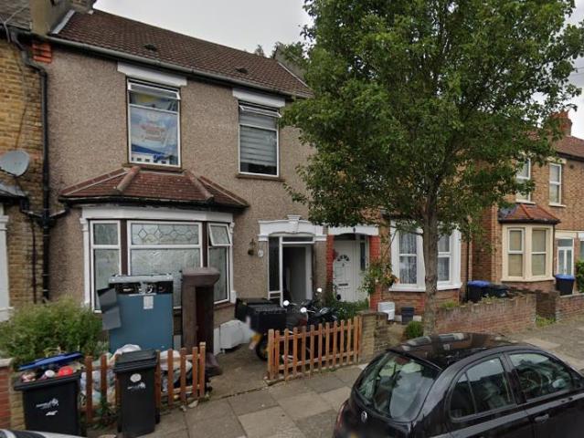 4 bedroom house to rent