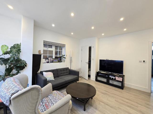 4 bedroom house to rent