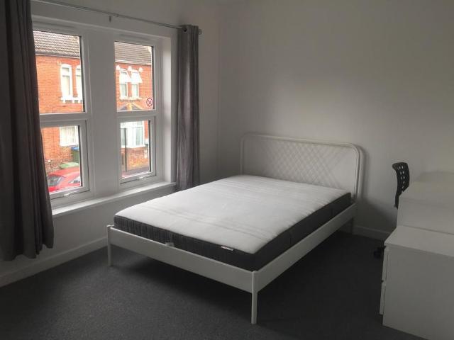 4 bedroom house to rent