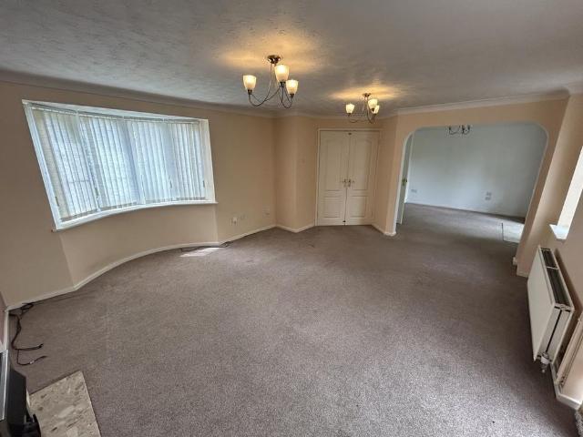 4 bedroom house to rent