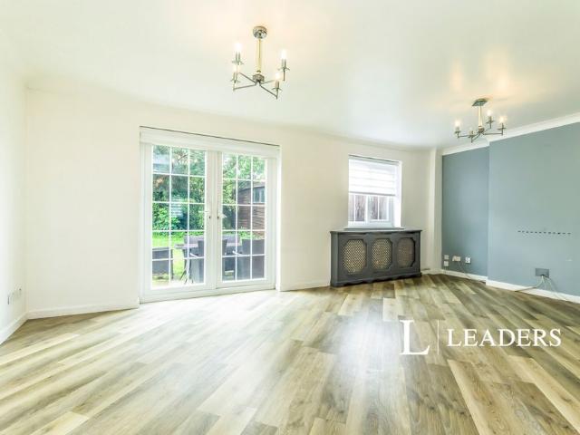 4 bedroom house to rent Viking Way, West Kingsdown, Sevenoaks, TN15