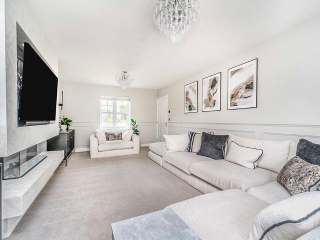 4 bedroom house to rent Waterway Place, Houghton Conquest, Bedford, Bedfordshire, MK45