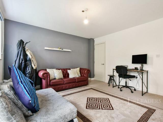 4 bedroom house to rent Besford Close, Manchester, M14