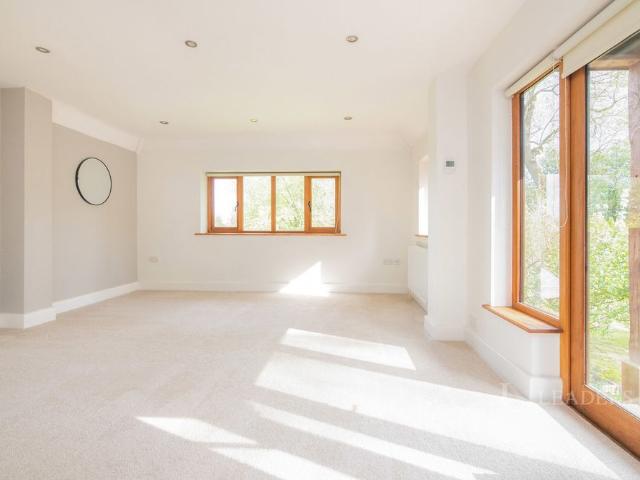 4 bedroom house to rent Birches Lane, Alvechurch, Birmingham, Worcestershire, B48
