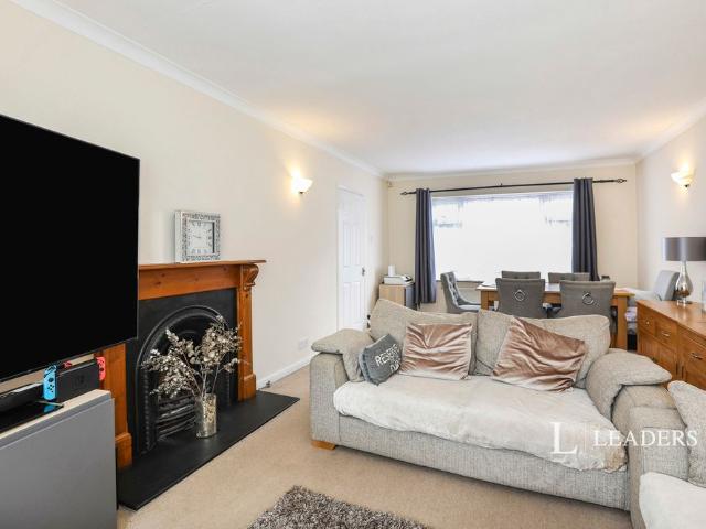 4 bedroom house to rent Blackwell Road, East Grinstead, RH19