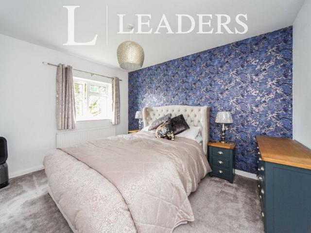 4 bedroom house to rent Blakeney Drive, Luton, LU2