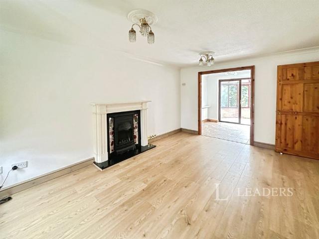 4 bedroom house to rent Cherry Orchard, Kenilworth, CV8