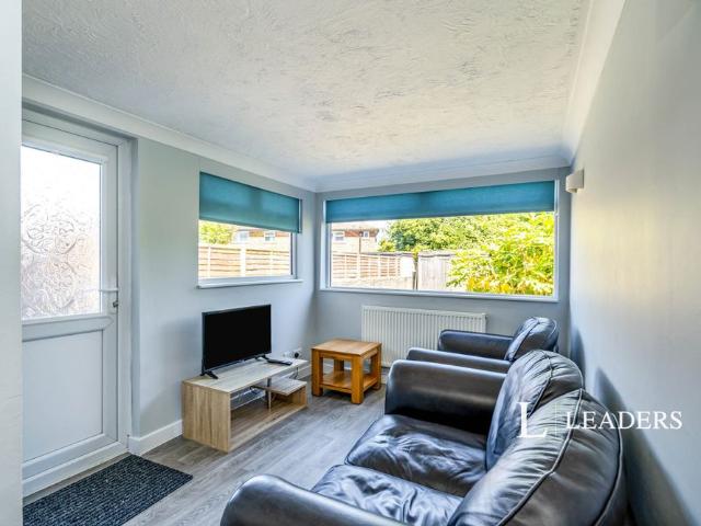 4 bedroom house to rent Chestnut Grove, Bognor Regis, PO22