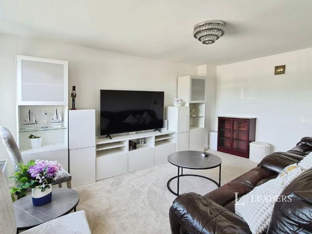 4 bedroom house to rent Dennis Way, Eastbourne, East Sussex, BN22
