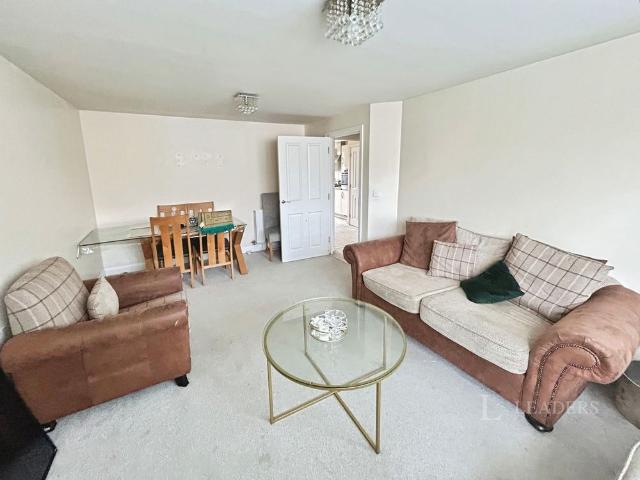 4 bedroom house to rent Gilling Close, Littleover, Derby, DE23
