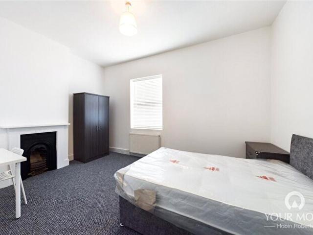 4 Bedroom House To Rent In Vernon Terrace, Northampton, NN1