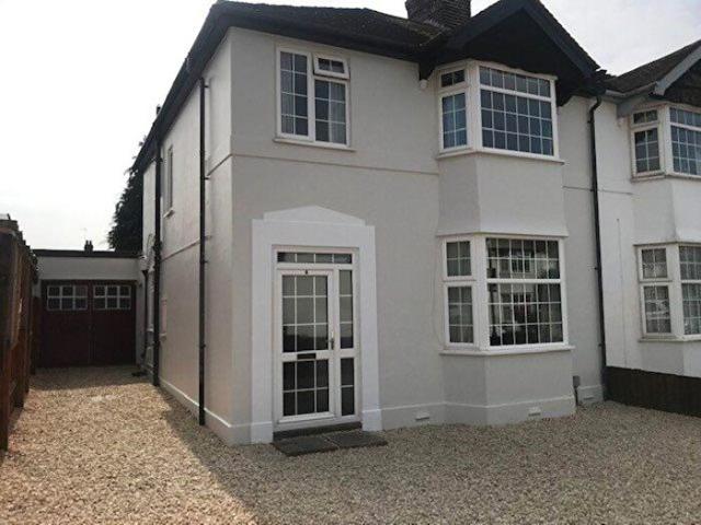 4 Bedroom House To Rent In Belveder Road, OX4