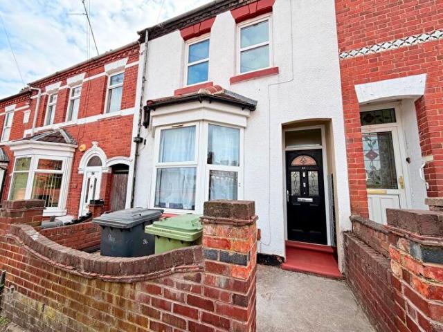 4 Bedroom House To Rent In Gordon Road, Wellingborough, NN8