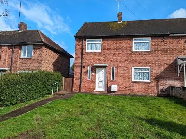 4 Bedroom House To Rent In Melbourne Avenue, Burton on Trent, Staffordshire, DE15