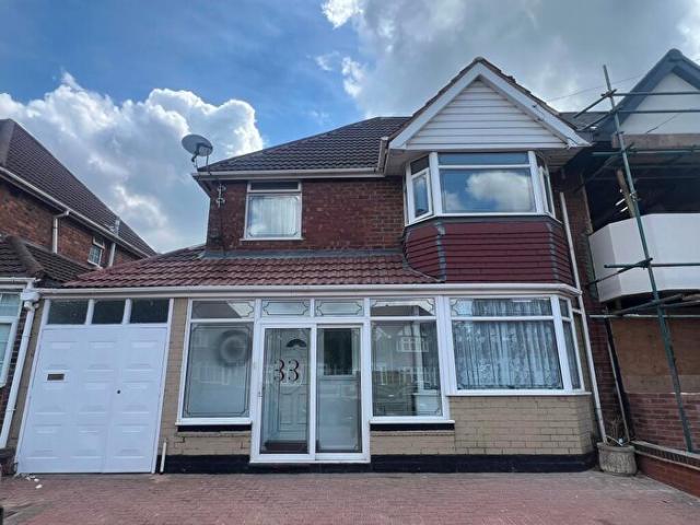 4 Bedroom House To Rent In Primley Avenue, B36