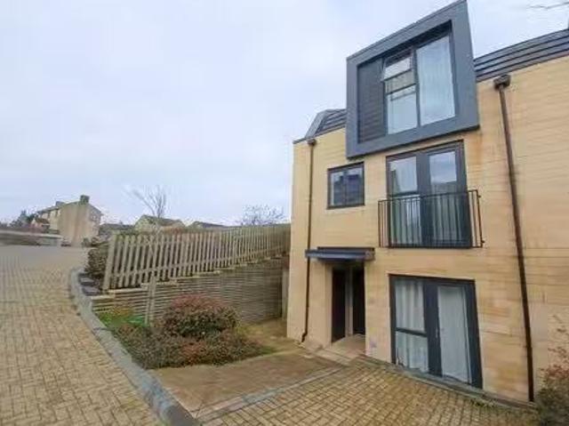4+ bedroom house to rent in Red Lion Lane, Bath, Somerset, BA2