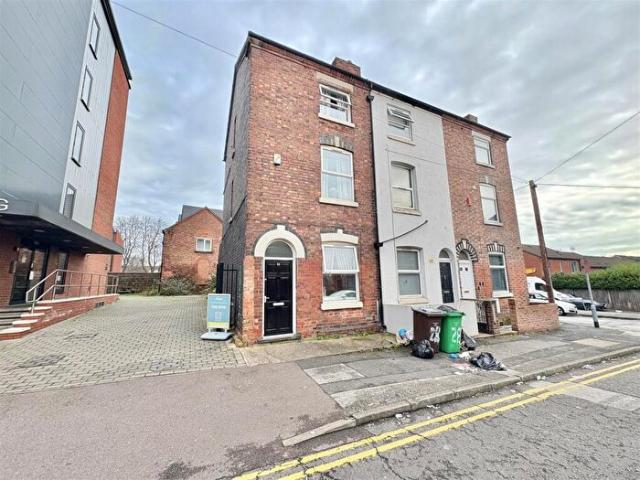 4 Bedroom House To Rent In Russell Street, Nottingham, NG7