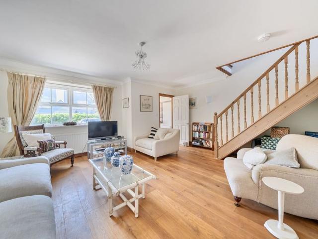 4 Bedroom House To Rent in Rye