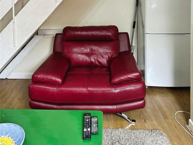 4 bedroom house to rent Kathleen Grove, Manchester, M14