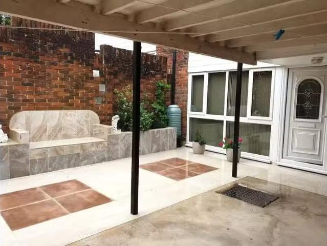 4 bedroom House to rent, Lingwood Close, Southampton, SO16 £2.