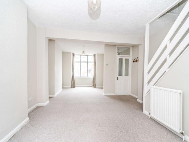 4 bedroom house to rent Park Road West, Bedford, Bedfordshire, MK41