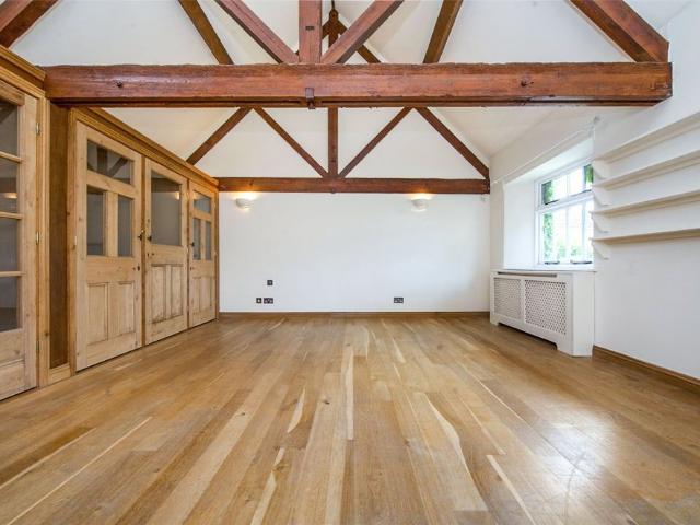 4 bedroom house to rent Poole Keynes, Cirencester, Gloucestershire, GL7