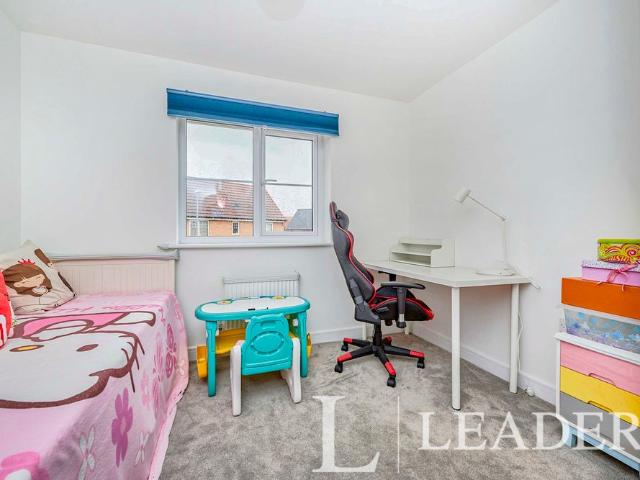 4 bedroom house to rent Plover Crescent, Harlow, Essex, CM17