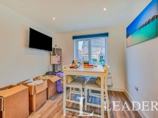4 bedroom house to rent Plover Crescent, Harlow, Essex, CM17