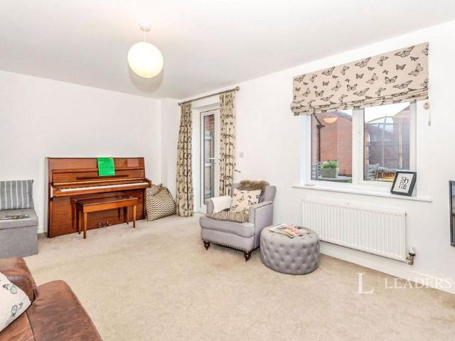 4 bedroom house to rent Prince George Avenue, Oakham, LE15