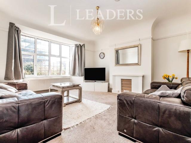 4 bedroom house to rent Richmond Road, Worthing, BN11