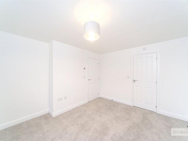 4 bedroom house to rent Spelt Avenue, Westham, Pevensey, East Sussex, BN24