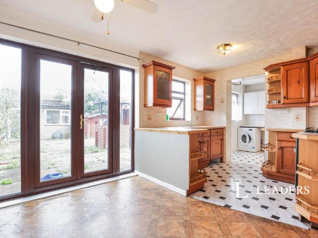 4 bedroom house to rent Strelley Avenue, Northampton, Northamptonshire, NN3