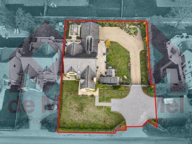 4 Bedroom House Toddington Gloucestershire 101316213